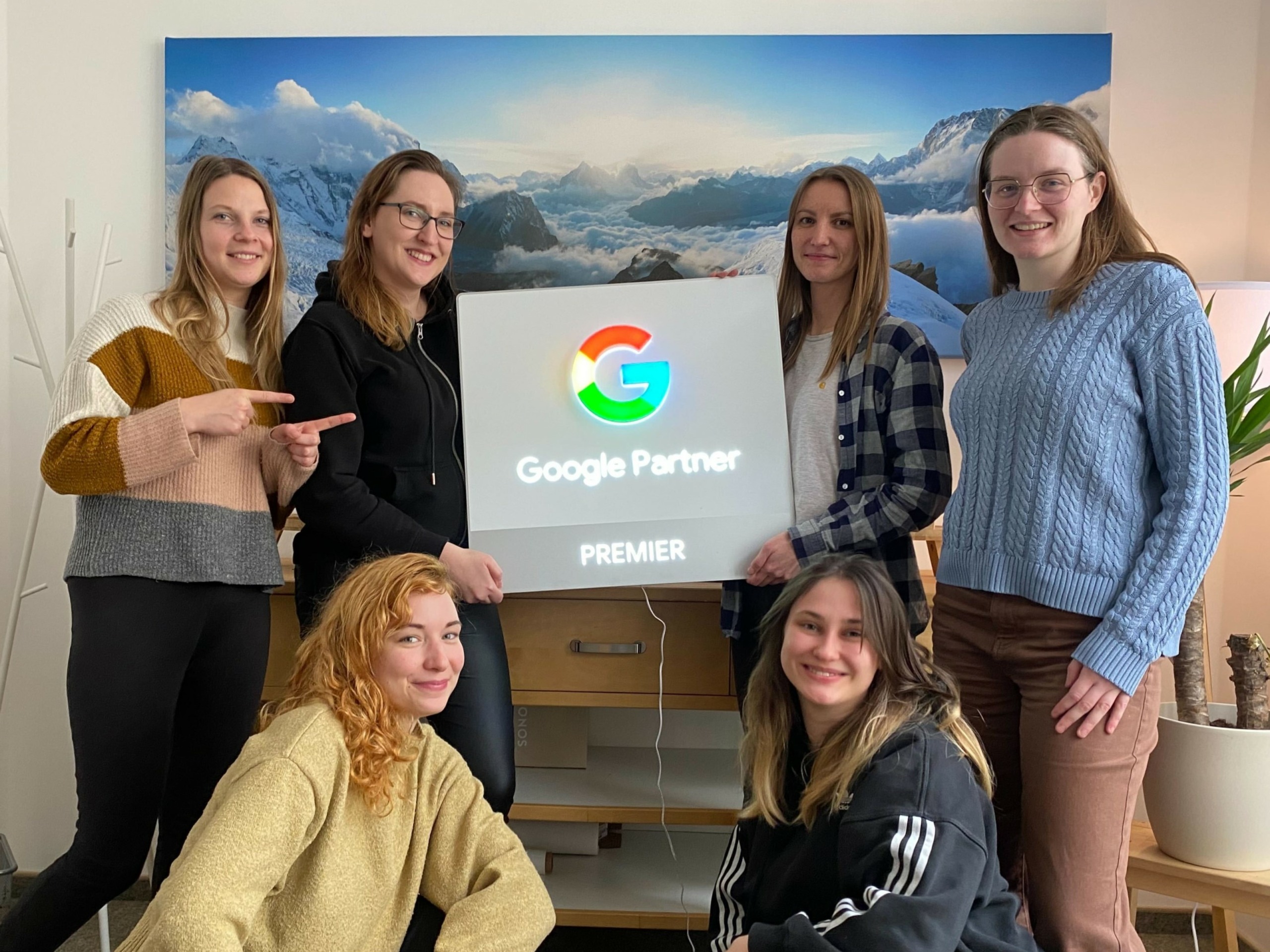 Projecter ist 2023 erneut Google-Premium-Partner - Projecter